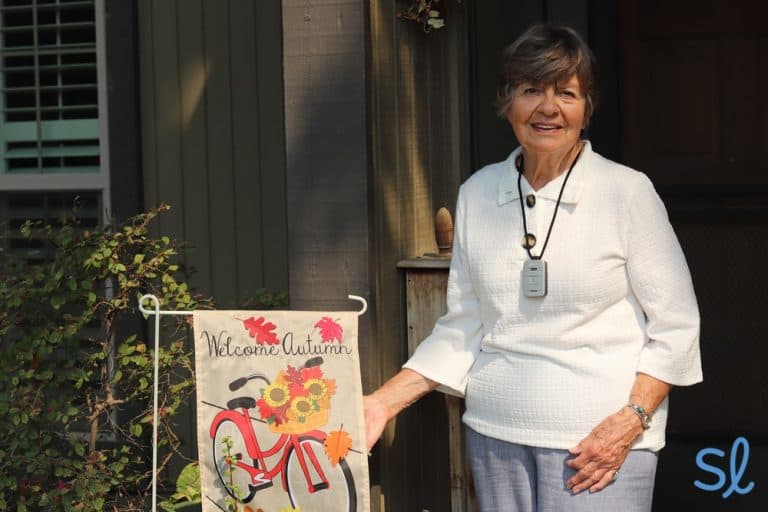 Lively Medical Alert System Review 2024