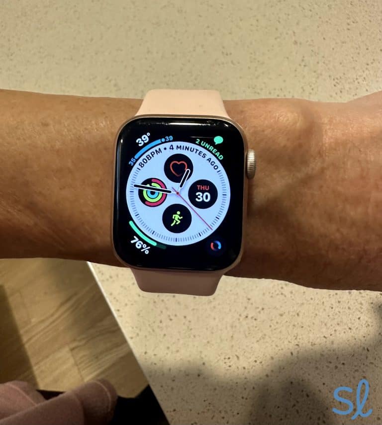 The Best Smartwatches for Seniors | SeniorLiving.org