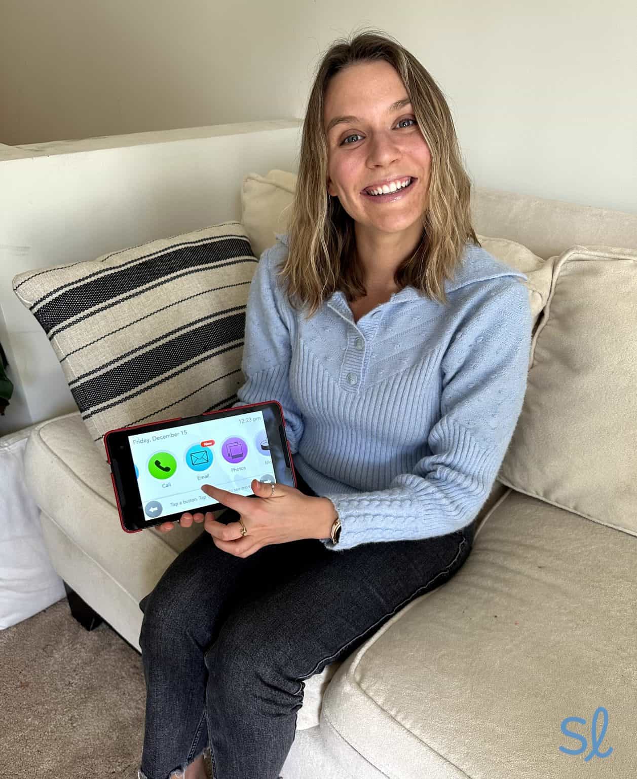 Consumer Cellular vs T-Mobile Comparison 2025